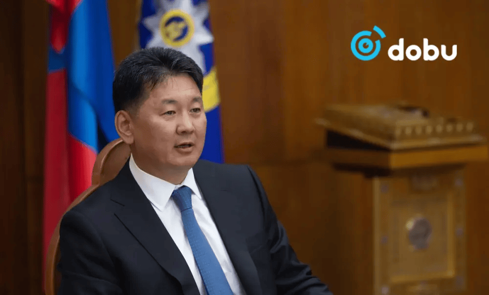 Ерөнхийлөгч У Хүрэлсүх “Монгол цэргийн өдөр” ийн мэндчилгээ дэвшүүлэв Dobu Mn