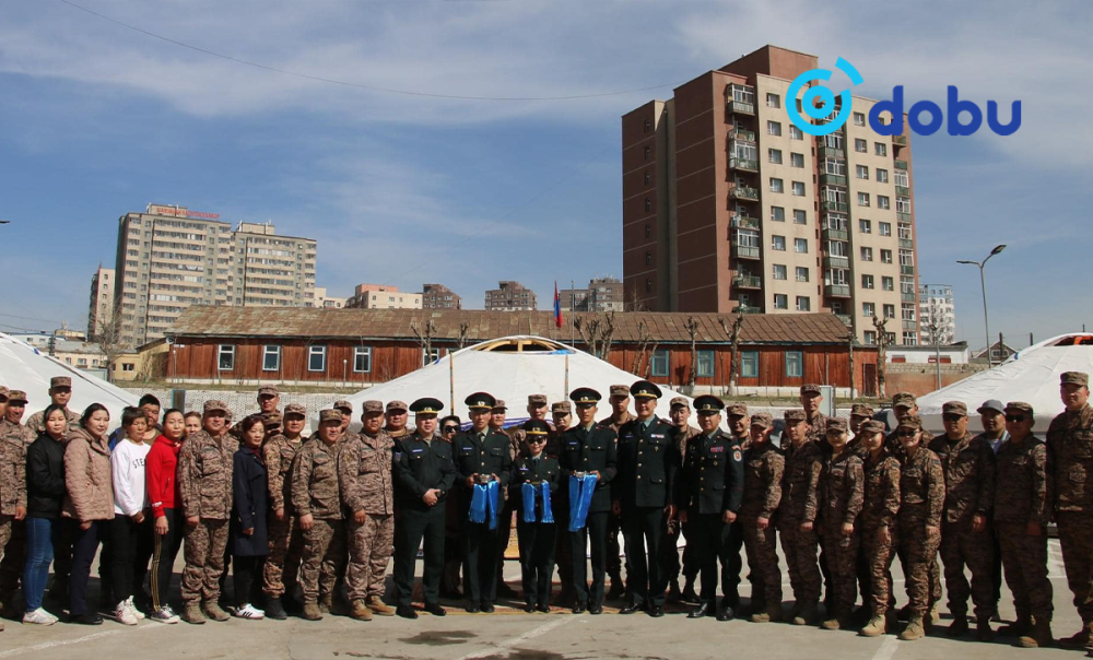 Ахлагч нарт өргөө цагаан гэр бэлэглэв - dobu.mn