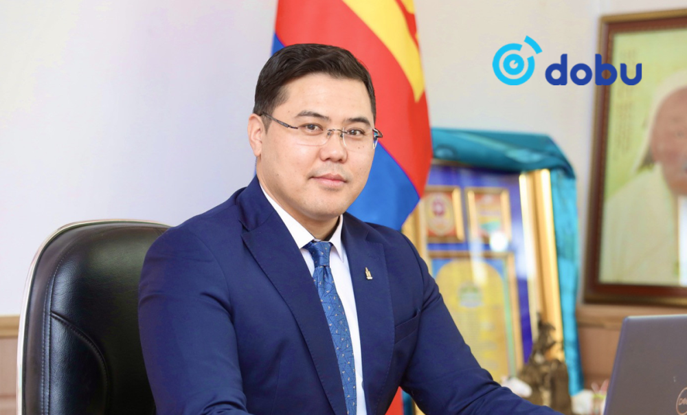 Булган аймгийн ИТХ-ын төлөөлөгчид Засаг дарга Д.Пүрэв-Очирыг огцруулах саналыг өргөн барилаа ...