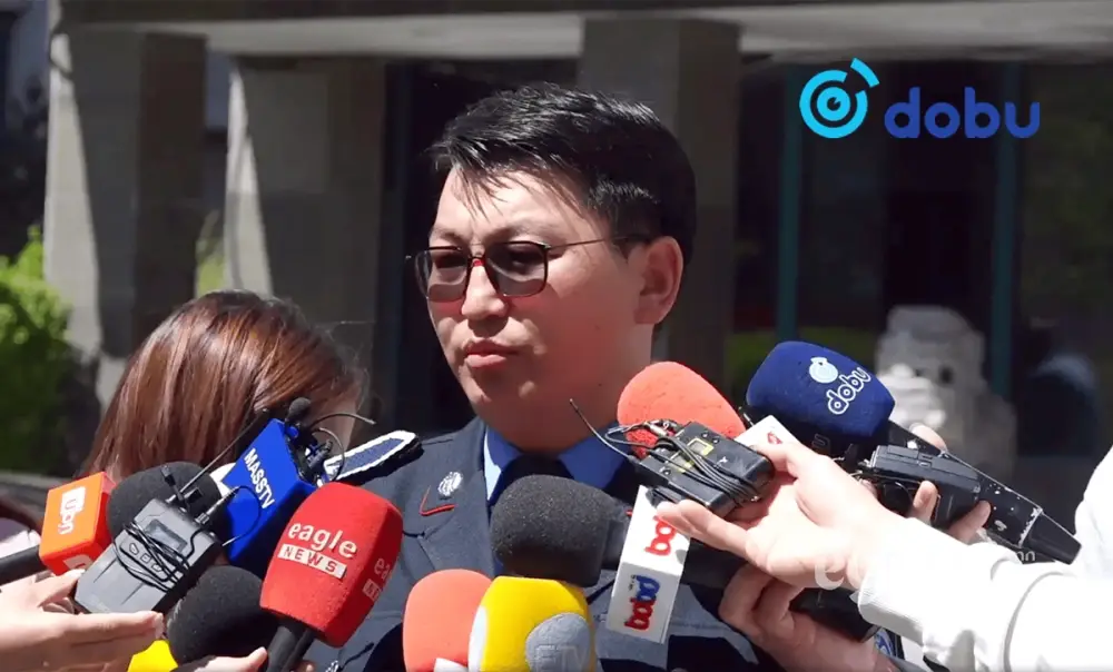 "Холимог тулаанч Г.Чинзоригийг үргэлжлүүлэн цагдан хорино" - dobu.mn