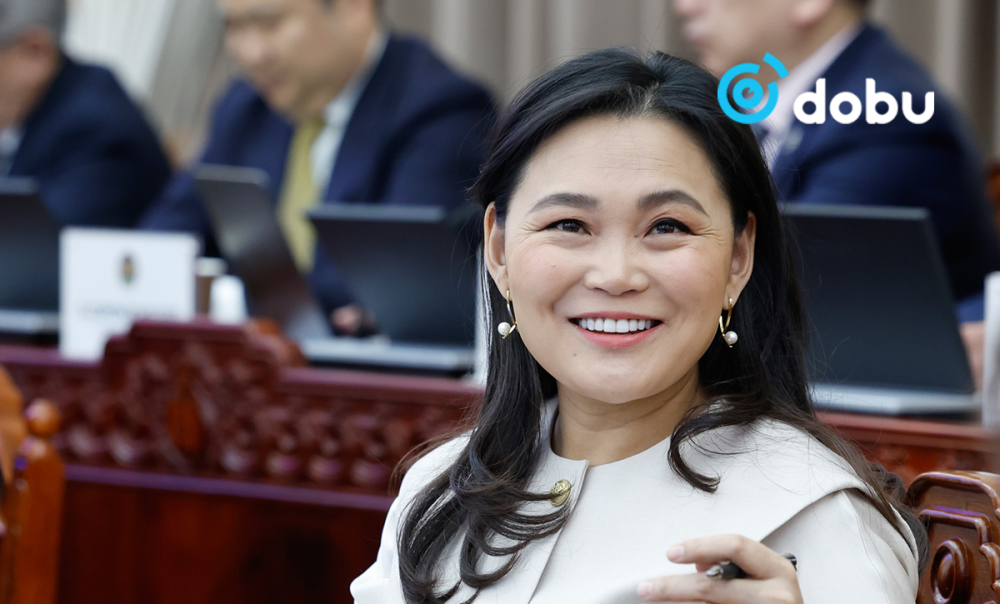 ИРЦ: Ч.Номин, Н.Учрал нарын 23 гишүүн чуулганаа тасаллаа - dobu.mn